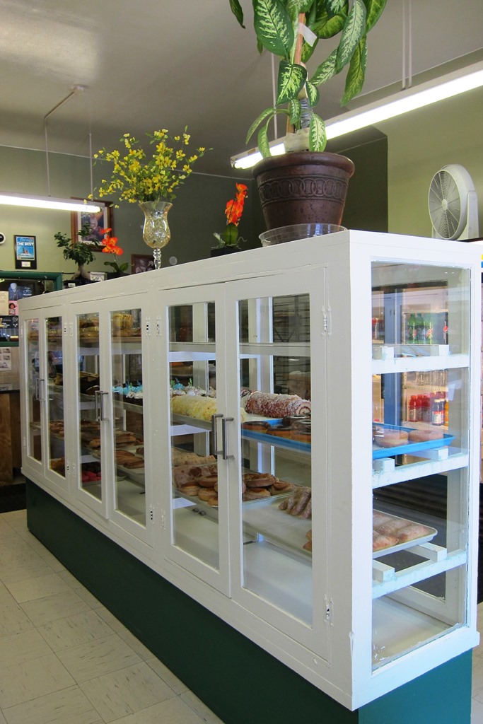 Time Warp in Wicker Park: Artemio’s Bakery | Eating The World
